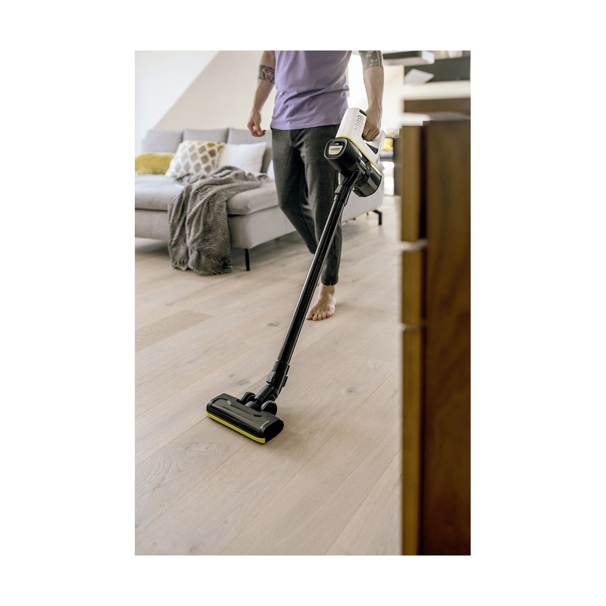 Karcher - VC 4 Battery-Power Vacuum Cleaner